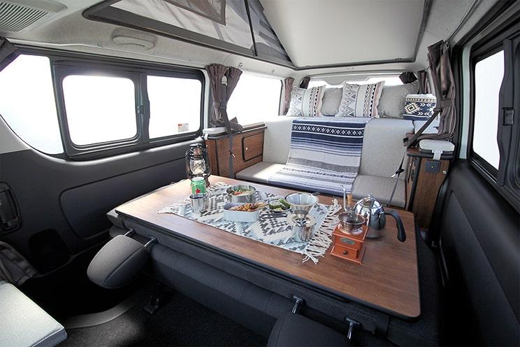 国内生産・こだわりのバンコン！FOCSシリーズのキャンピングカー - キャンピングカーコラム - キャンピングカーのフジ｜株式会社フジカーズジャパン